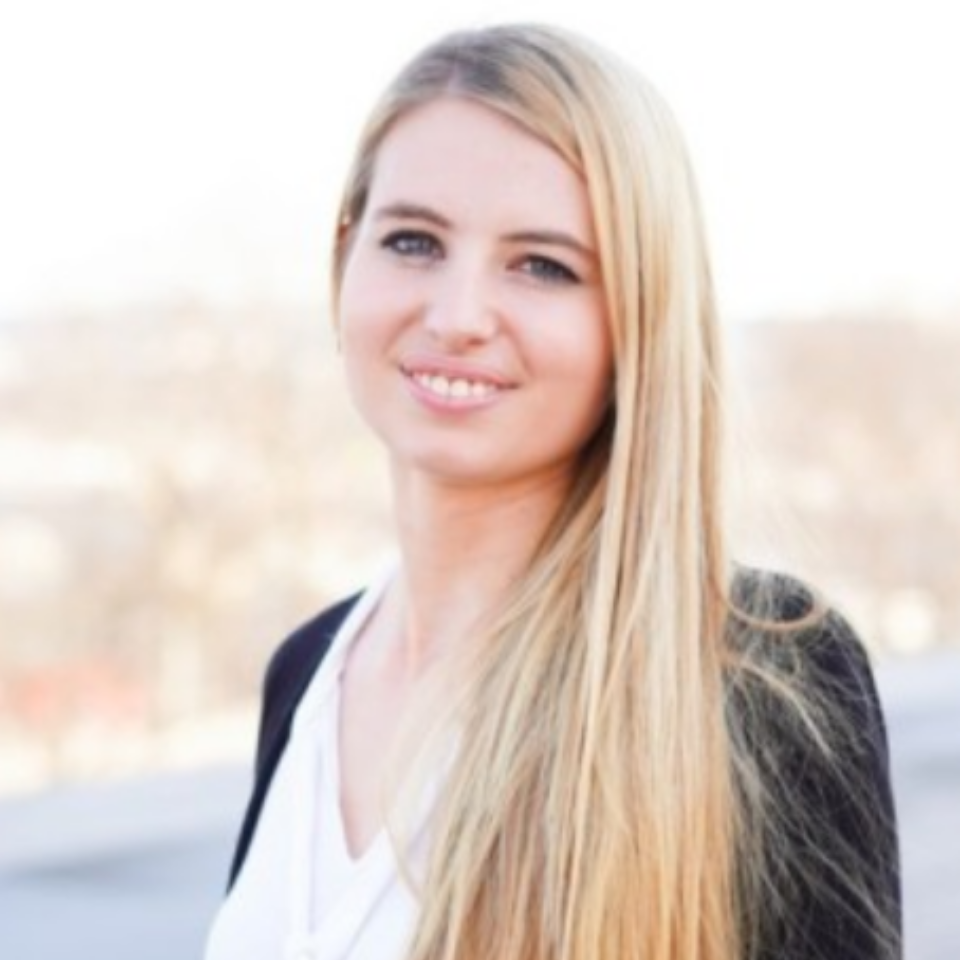 Flora Brousse : "Les talents sont la force des entreprises" - Le Média ...